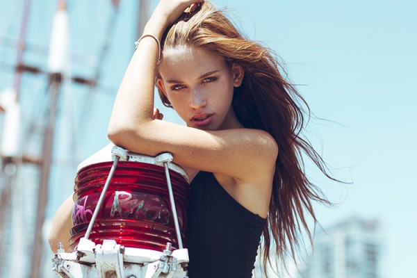 Look At Me Now : Emma Maxine par Raad Rahman (exclusif)