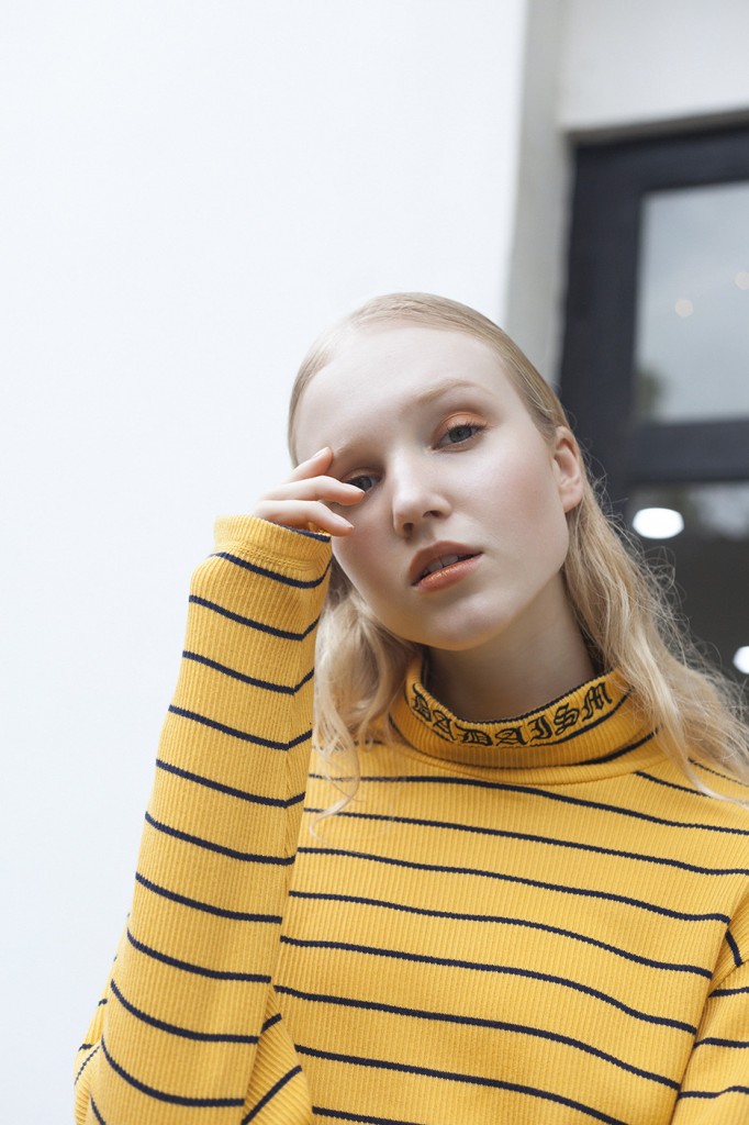 Look At Me Now : Alica Niedelská par Stuart Chen (exclusif)