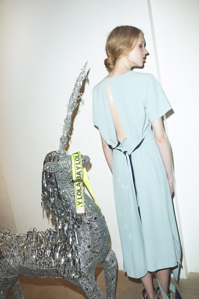 Look At Me Now : Alica Niedelská par Stuart Chen (exclusif)