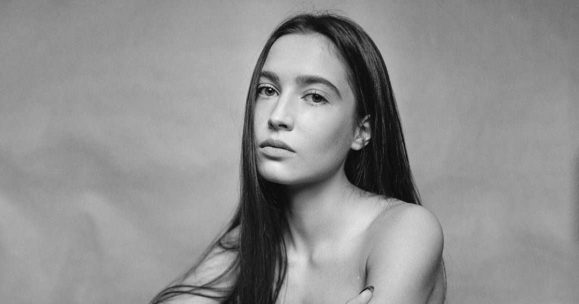 Look At Me Now : Nastya par Andy Go (exclusif)