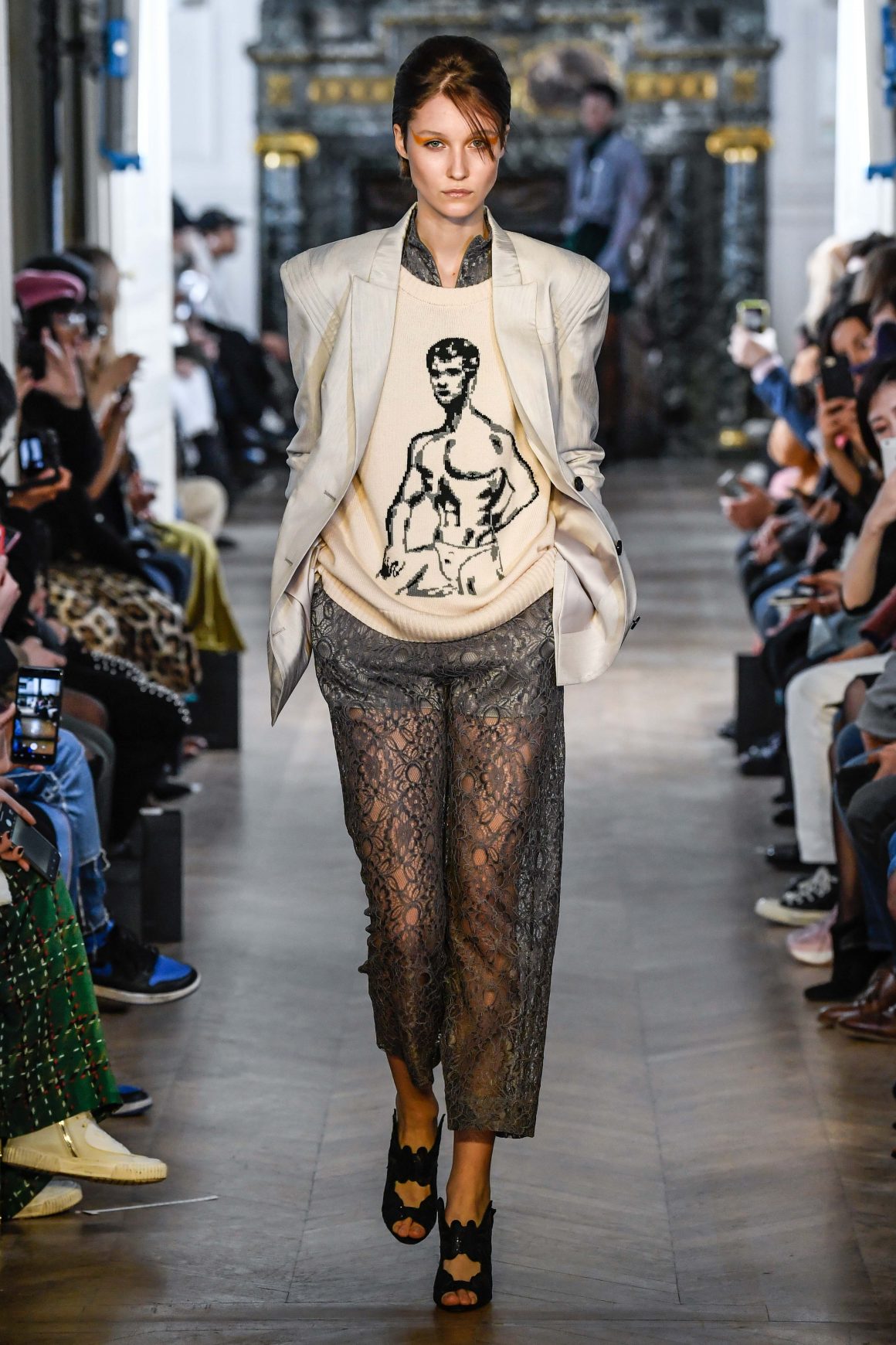 Liu Chao : 3 looks repérés sur le défilé automne-hiver 2019/2020