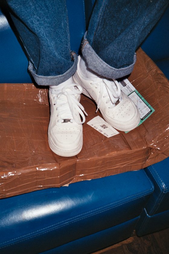 Chapter 1 : le premier album de Mae Muller