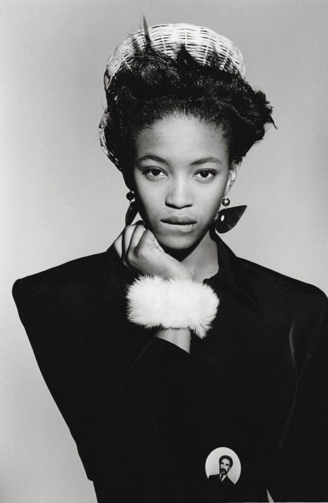 A Guide To Cool : Naomi Campbell