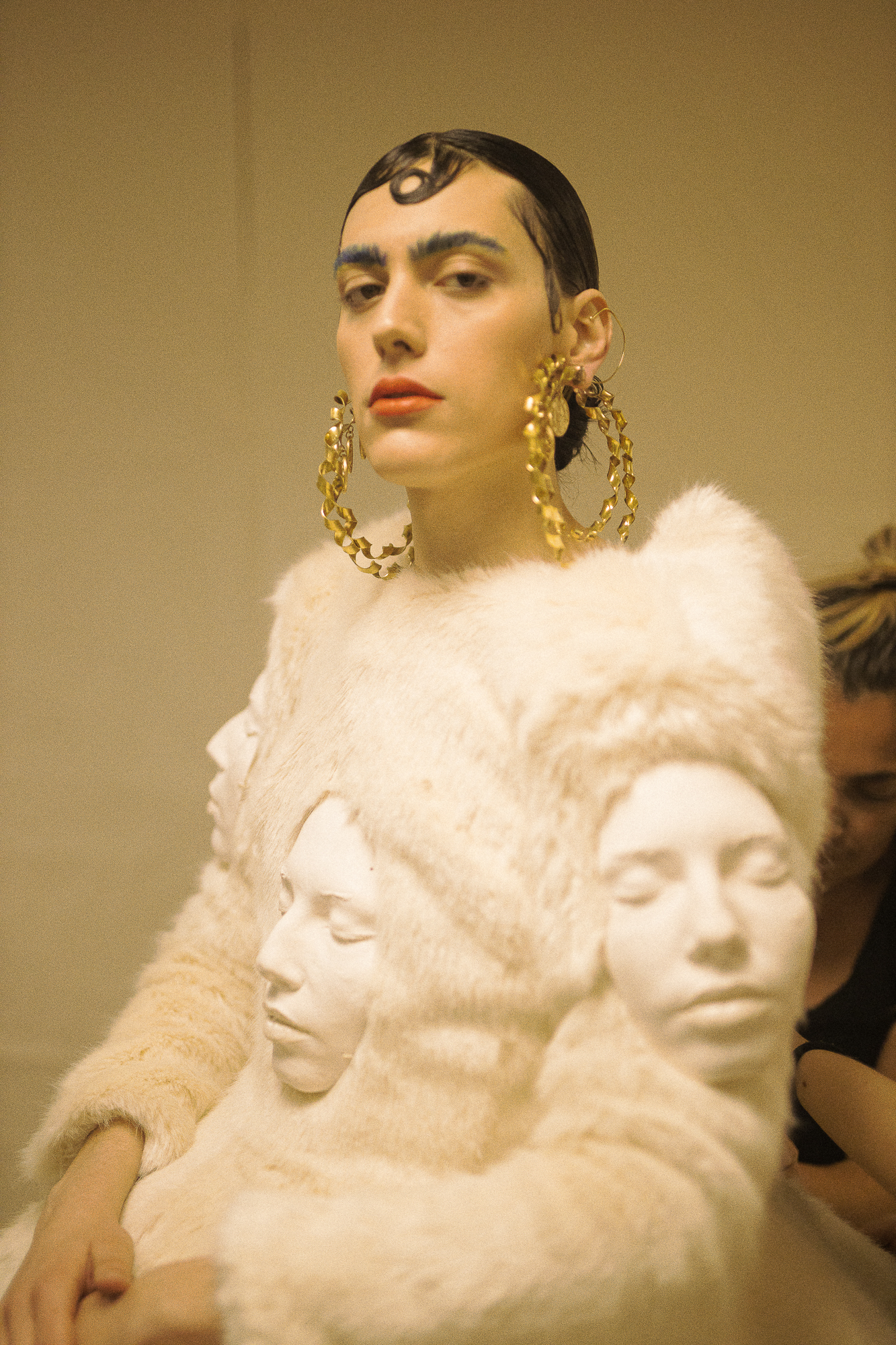 backstage-defile-leandro-cano-automne-hiver-2020-2021-folkr-01 - Folkr ...