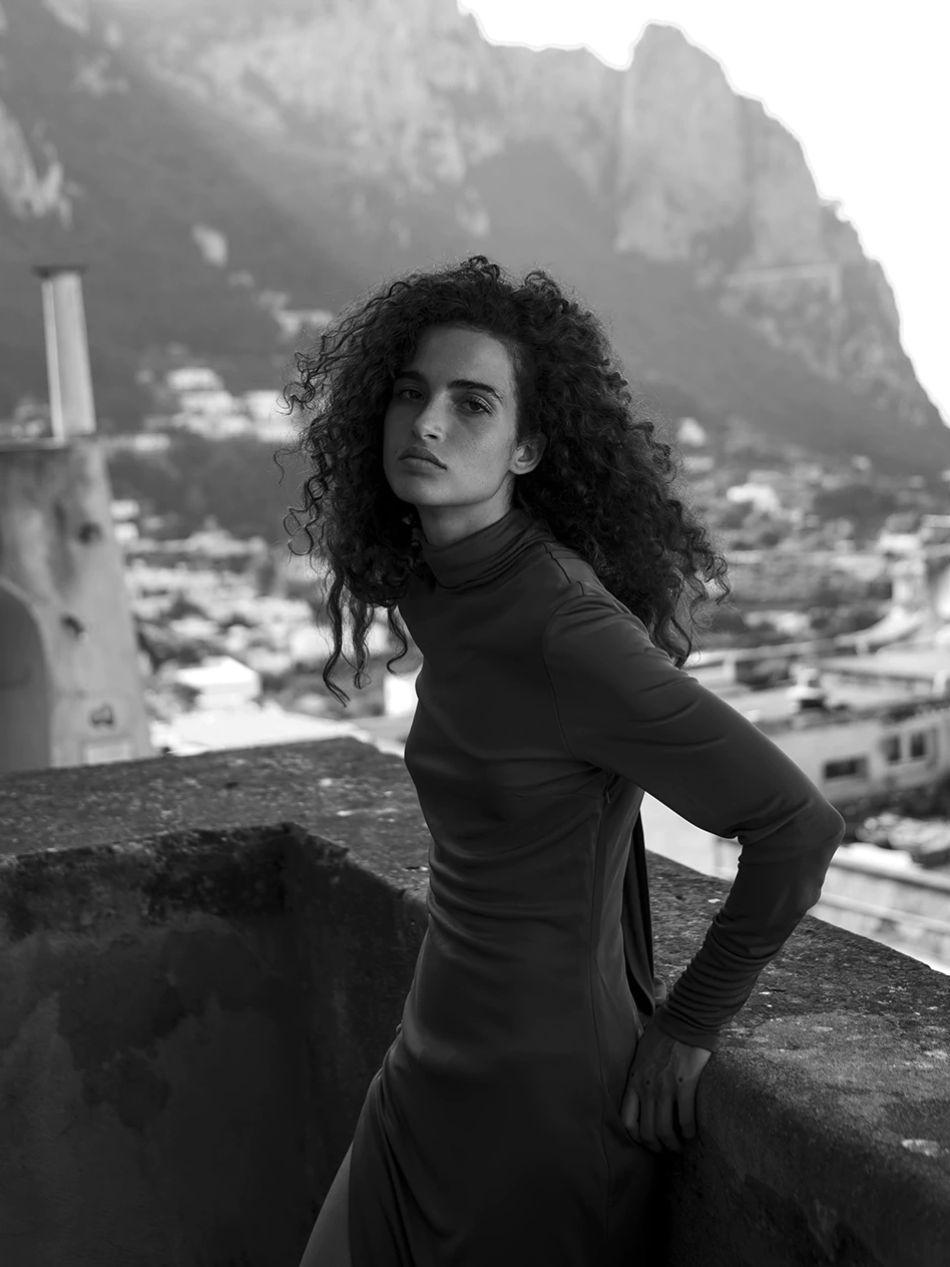 Chiara Scelsi par Filip Koludrovic